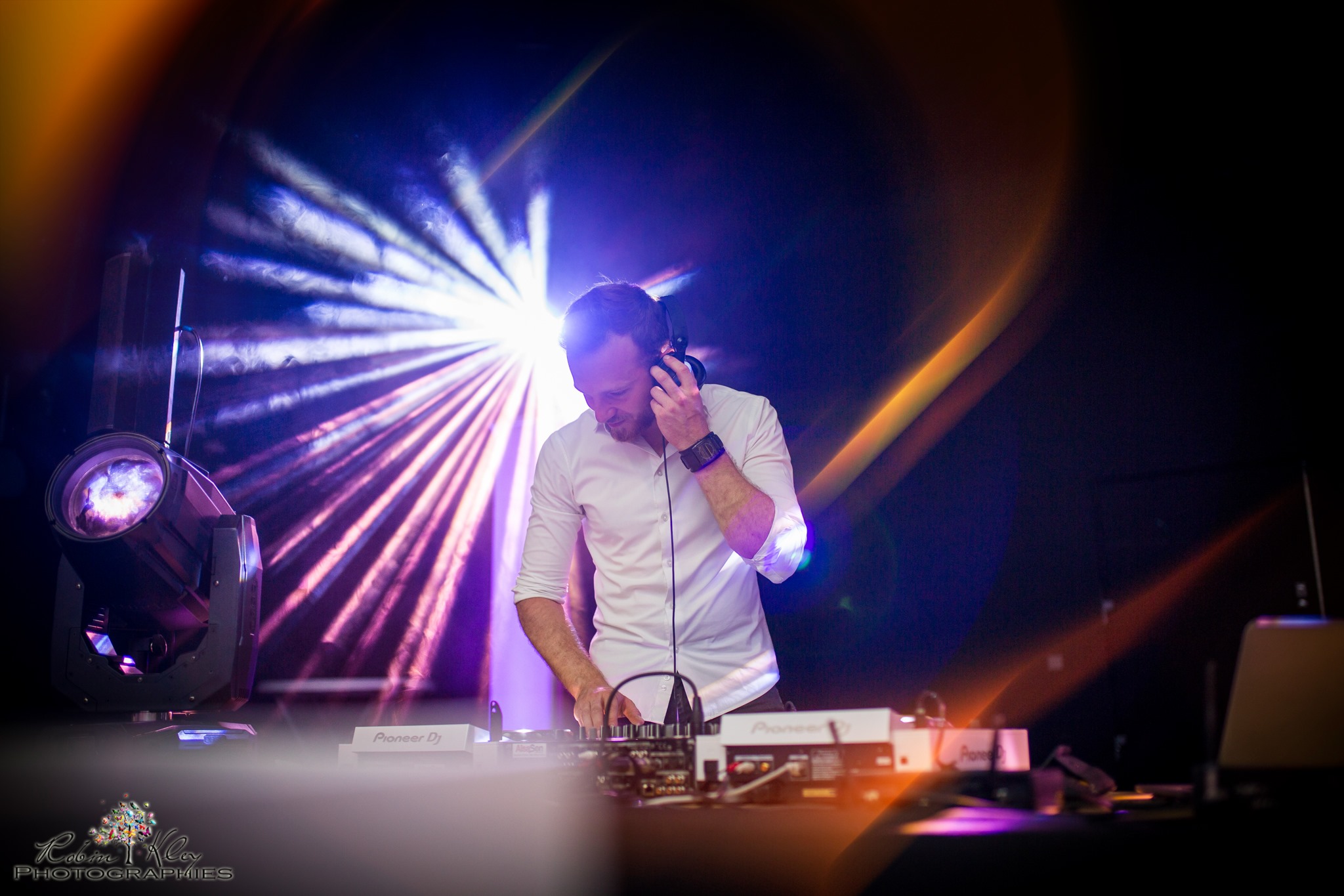 Dimension DJ - Animations DJ – Location de matériel – Ecole de DJ dans ...